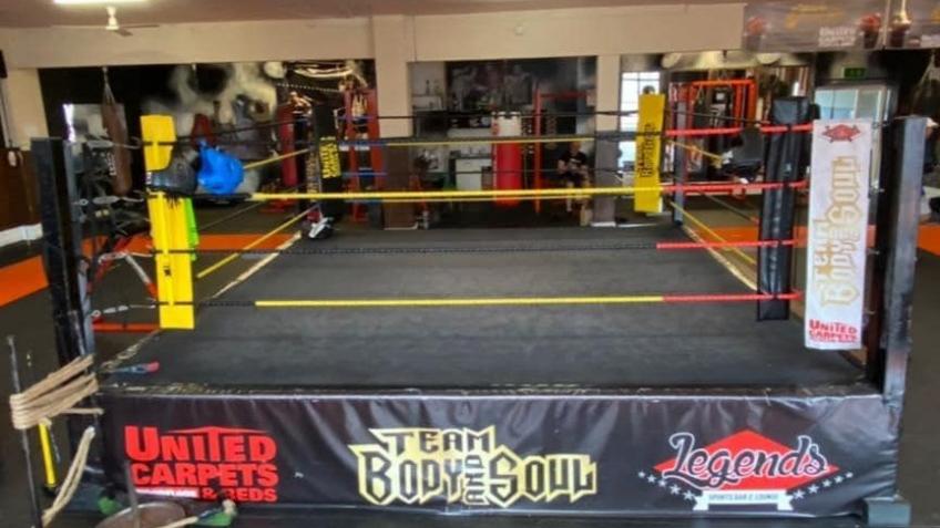 Gloves not knives! Keep it in the ring! - a Community crowdfunding ...