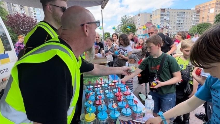 Vans Without Borders Ukraine Vital Aid Fundraiser - a Community ...