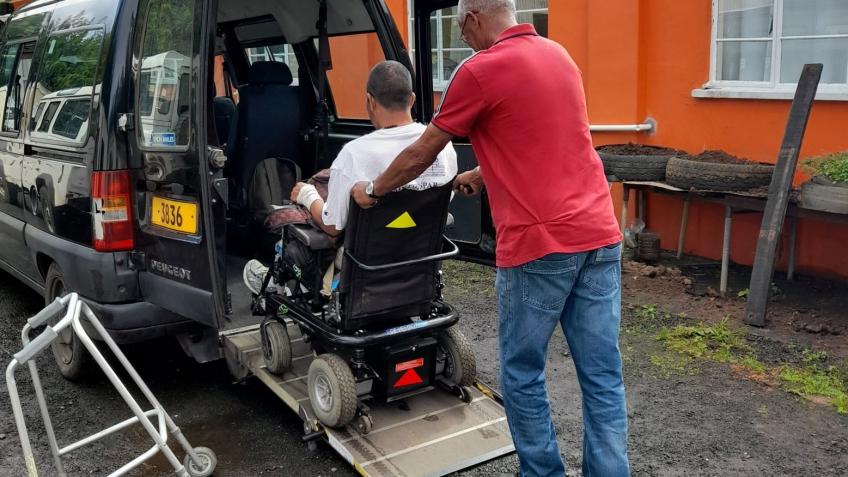 Wheelchair Accessible Vehicle - A SHAPE Lifeline - a Charities ...