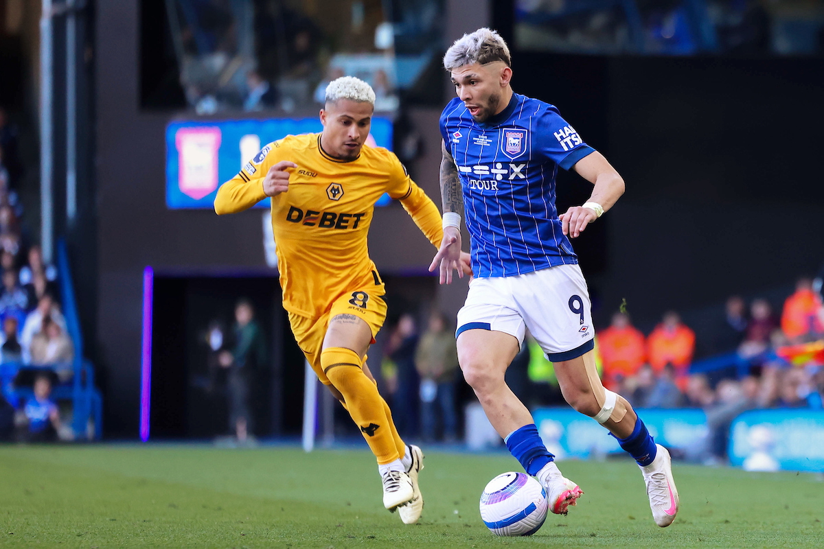 Foundation Fixture - WIN signed match worn shirts - a Sports ...