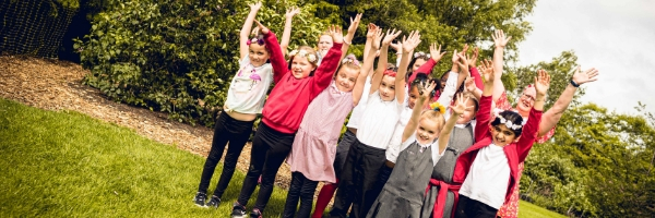 Fischy Music: 10 new songs to nurture children - a Music crowdfunding ...