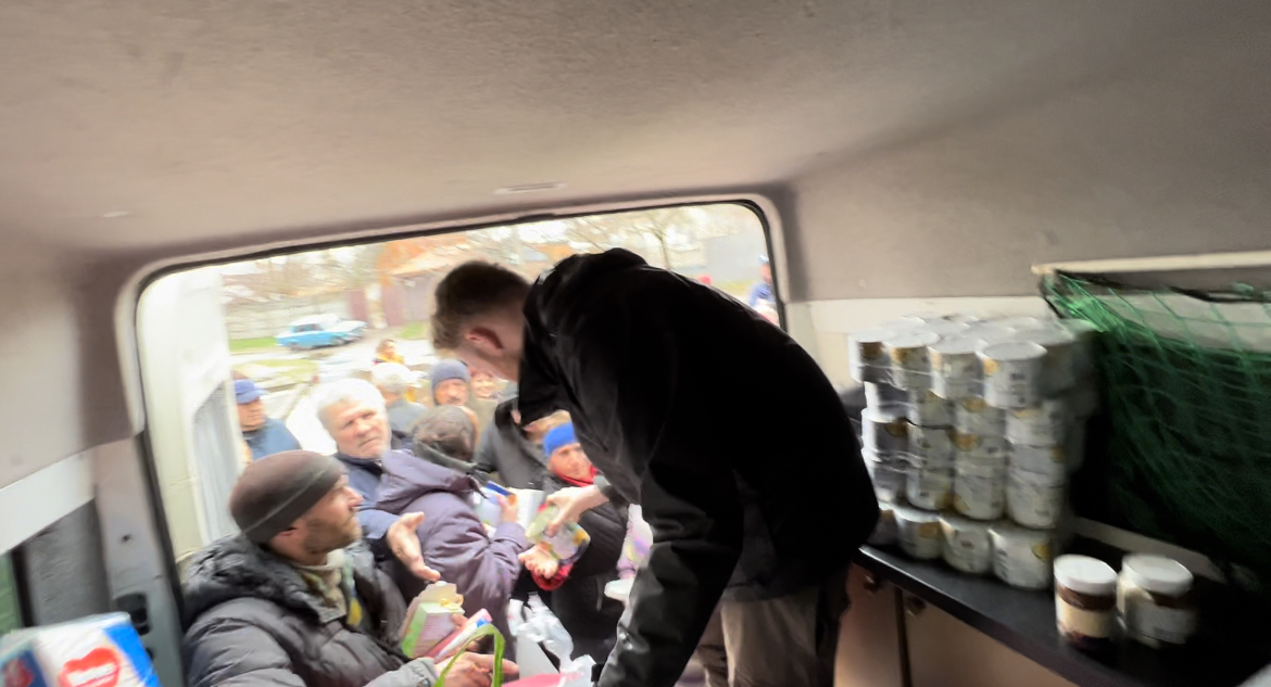 Vans Without Borders - Saving Ukrainian Lives - a Community ...