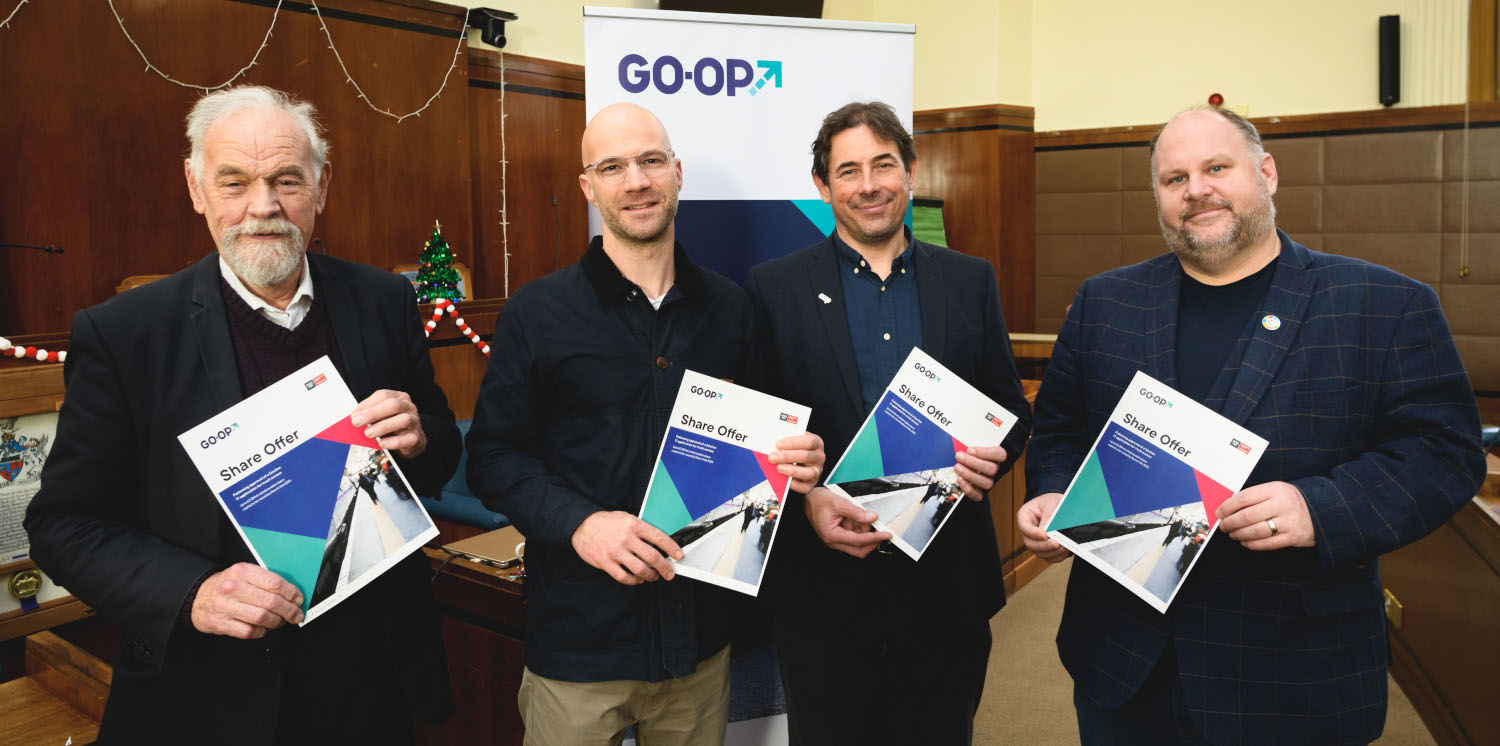 Launch of Go-op's Taunton - Swindon rail services - a Community ...