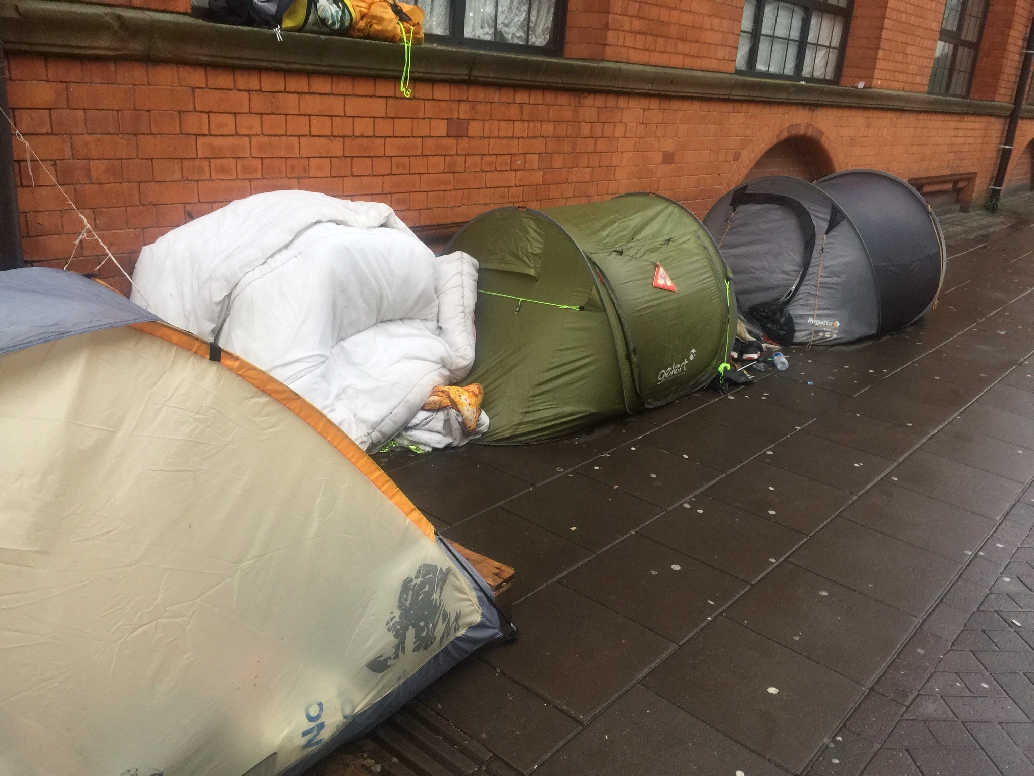 Mobile unit for the homeless - a Community crowdfunding project in by c ...