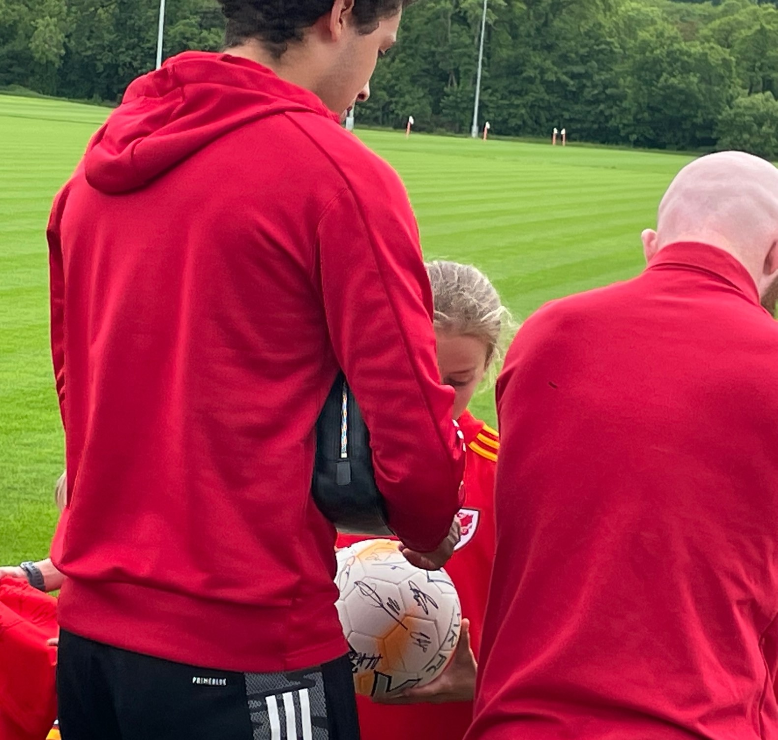 Mumbles Rangers FC football signed by Wales Squad - a Sports ...