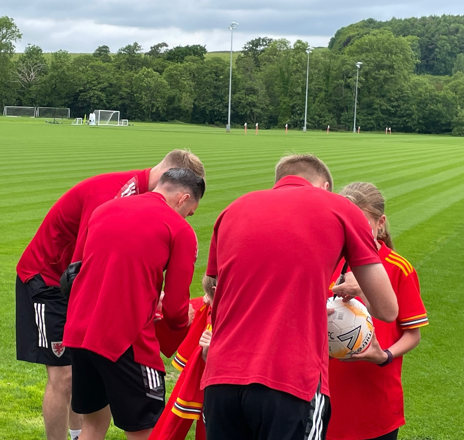 Mumbles Rangers FC football signed by Wales Squad - a Sports ...