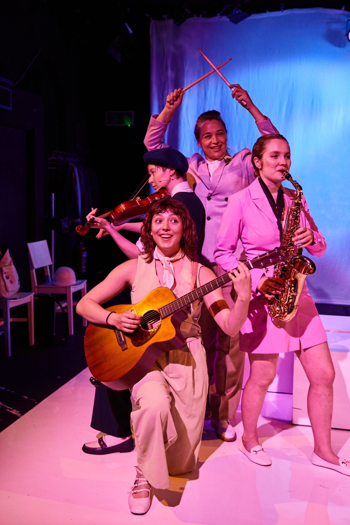 Joe Carstairs On Tour - a Creative & Arts crowdfunding project in ...