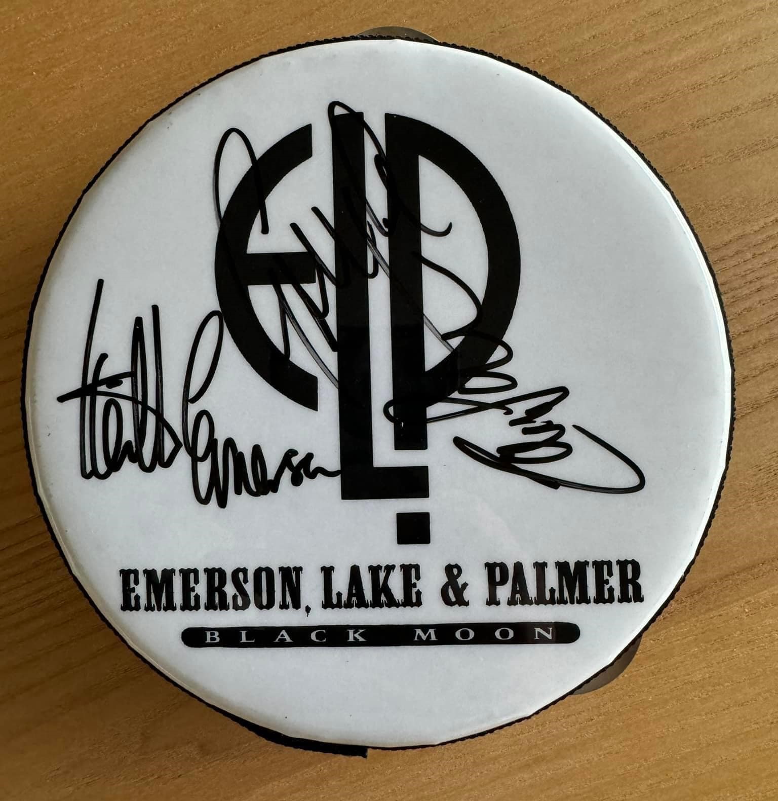 TAMBOURINE SIGNED BY EMERSON, LAKE & PALMER - a Music crowdfunding ...