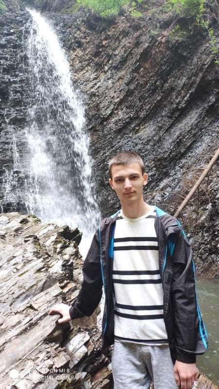 Help a young Ukrainian refugee to go to university - a Personal Causes ...