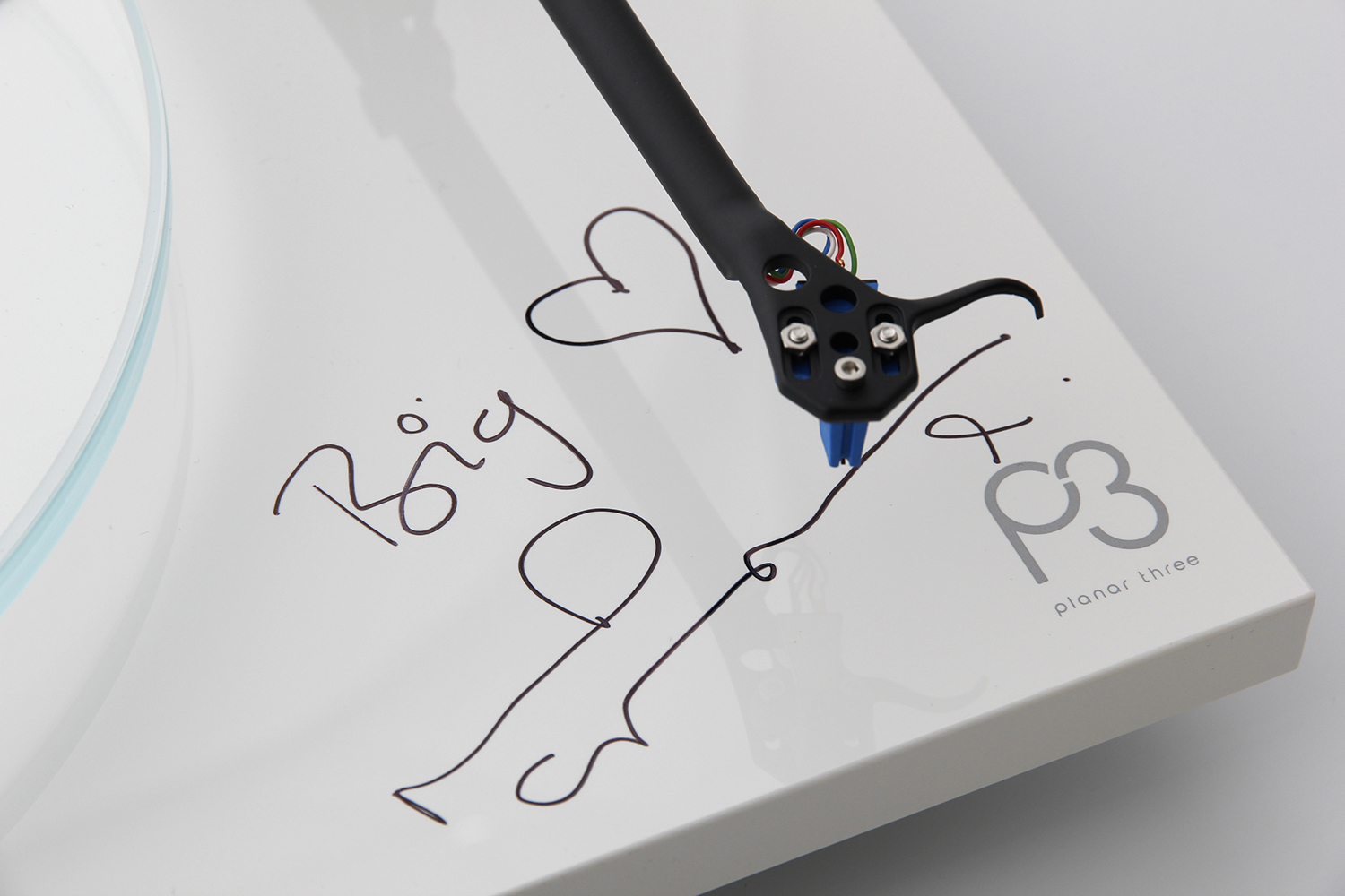 Win a Rega Turntable Signed By Noel Gallagher - a Music crowdfunding ...