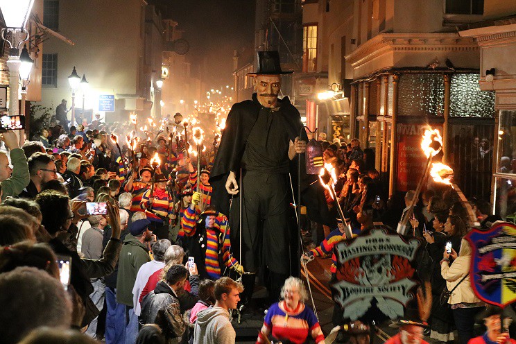 Hastings Bonfire Celebration 16th October 2021 - a Community ...