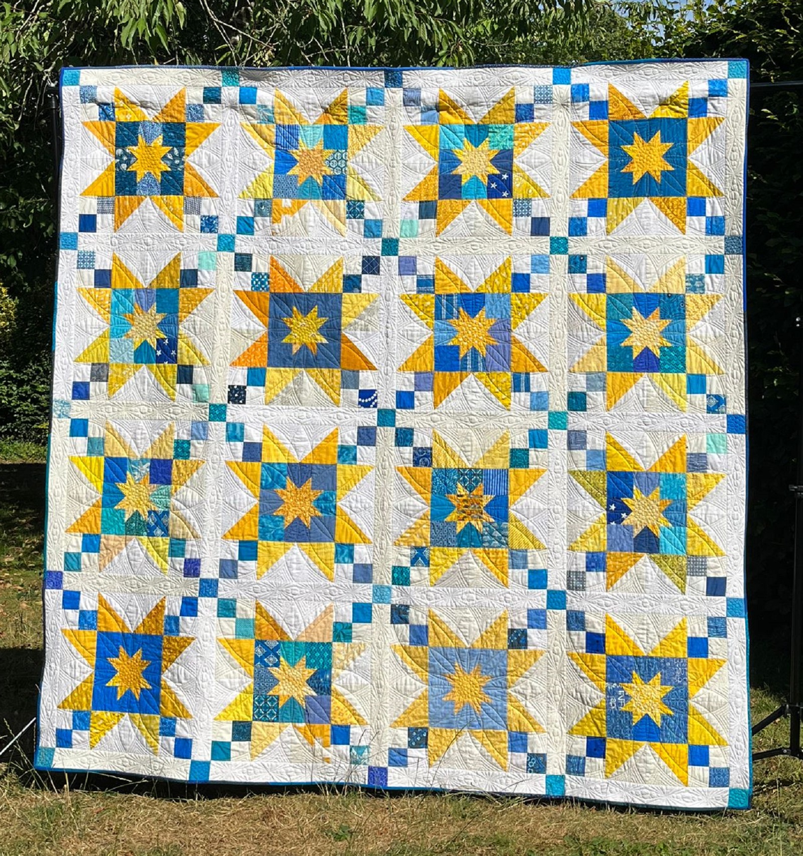 Quilt Raffle for Ukraine - a Creative & Arts crowdfunding project in ...