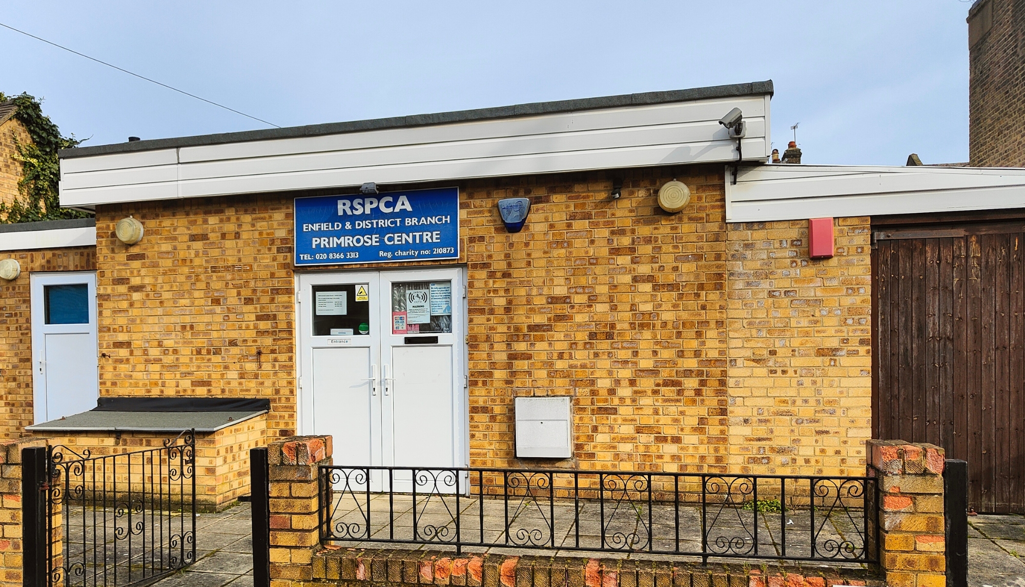 Building a safe haven for vulnerable animals - a Charities crowdfunding ...