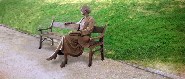Help to create the first Virginia Woolf Statue - a Charities ...