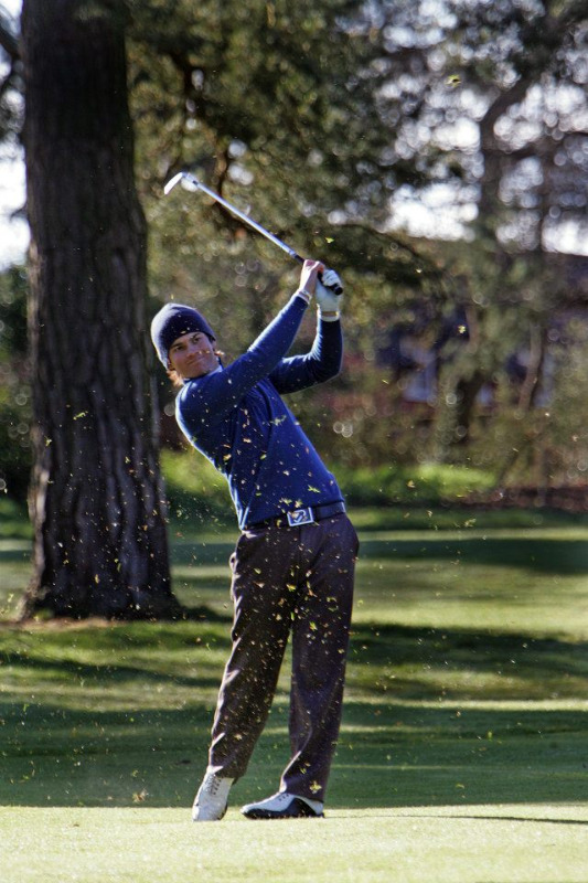 Sam Buss Golf Season 2015 - a crowdfunding project in by sambuss