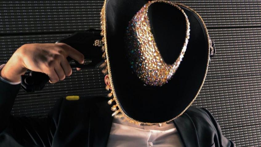 Blood bath; a photoshoot. - a Personal Causes crowdfunding project in ...